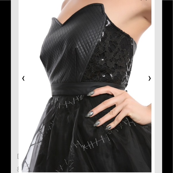 DC Comics | Dresses | Dc Comics Hot Topic Catwoman Formal Dress Limited ...